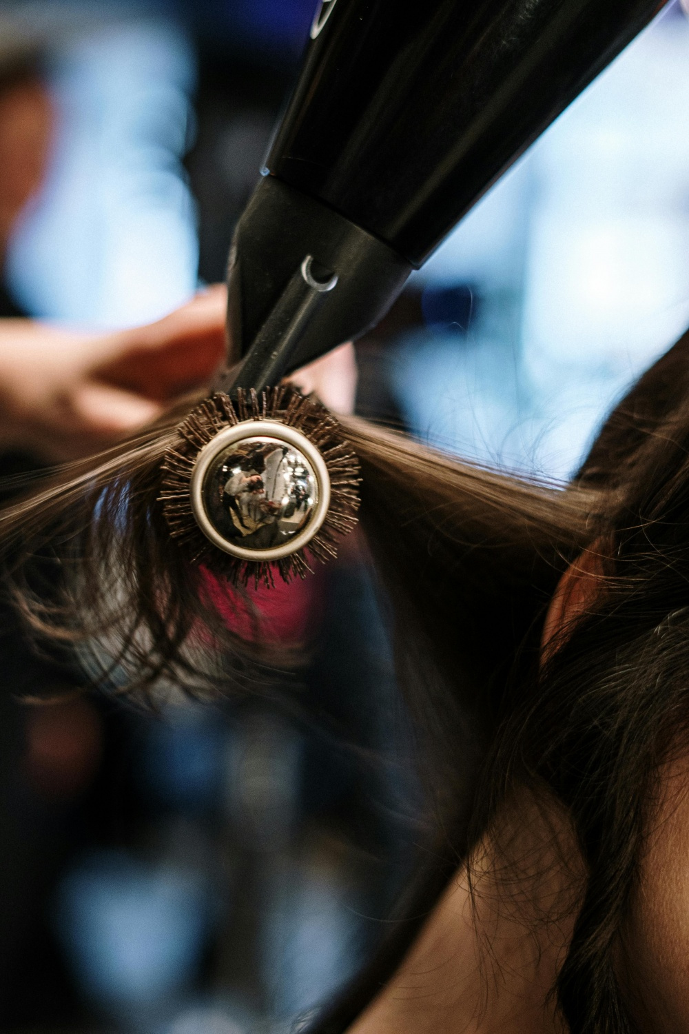 These Basic Hair Styling Tools Will Easily Transform Your Look